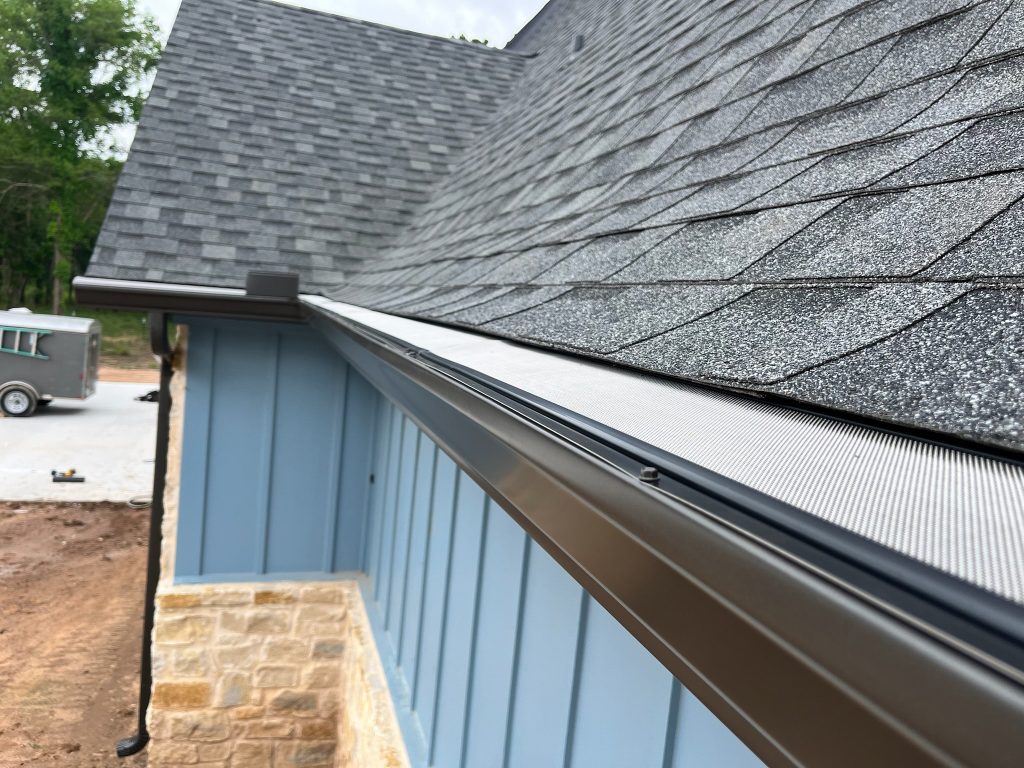 Simple Tips to Keep Pests Out of Gutters